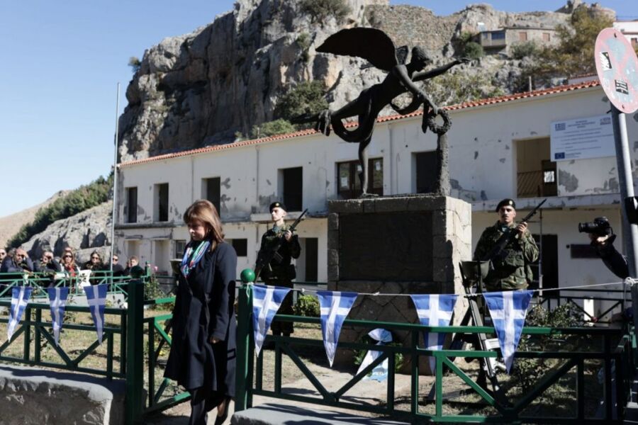 Σακελλαροπούλου από Σαμοθράκη: Αδιαπραγμάτευτη η προάσπιση της εθνικής ...