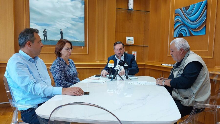 Υπογραφές για το έργο «Εργασίες άρσης επικινδυνότητας τμημάτων ...