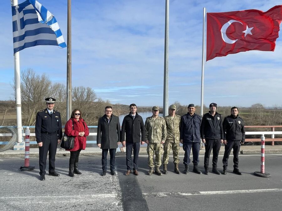 Ελληνοτουρκική συνεργασία για παρεμβάσεις καθαρισμού της Γέφυρας Κήπων ...