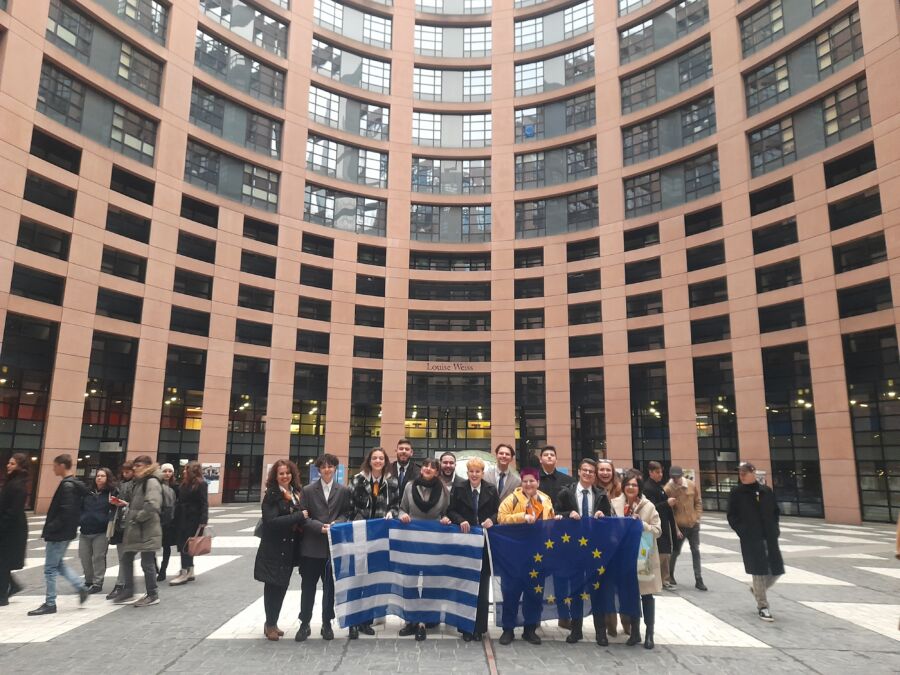 Μαθητές – Πρέσβεις του Ευρωπαϊκού Κοινοβουλίου από το ΓΕΛ Σουφλίου ...