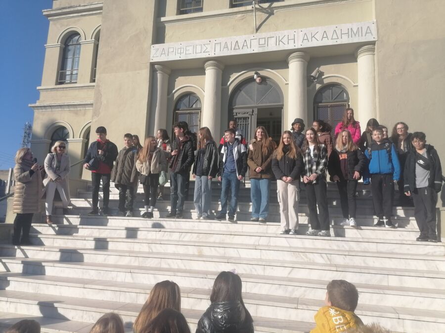 Εκπαιδευτικούς και μαθητές από 5 χώρες φιλοξενεί το Πειραματικό ...