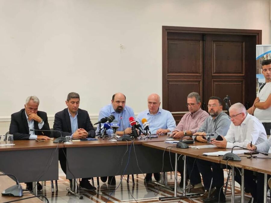Εβρος: Το κυβερνητικό κλιμάκιο έφυγε, η φωτιά έμεινε - Η ΓΝΩΜΗ