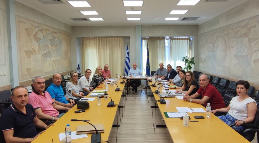 Ευρεία σύσκεψη στην Περιφέρεια ΑΜΘ για τα αντιπλημμυρικά έργα σε όλη ...