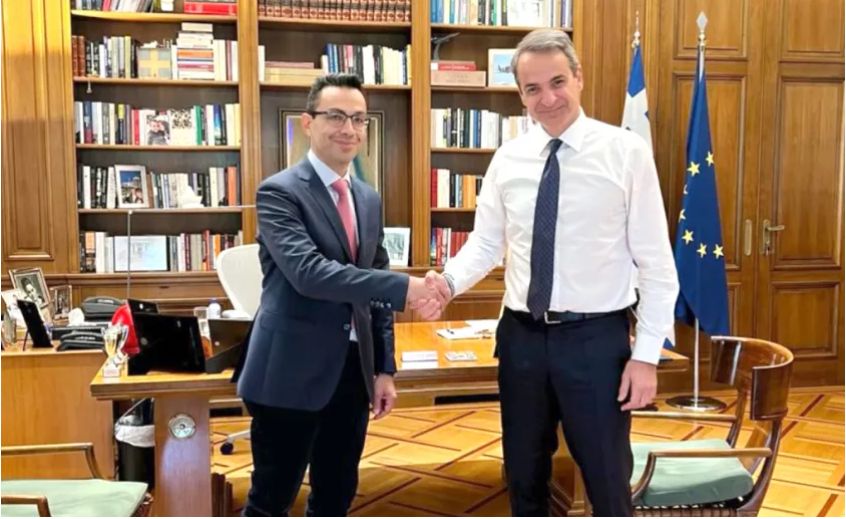 Από το χώρο του ΠΑΣΟΚ υποψήφιος ευρωβουλευτής της ΝΔ αν. καθηγητής ΔΠΘ ...