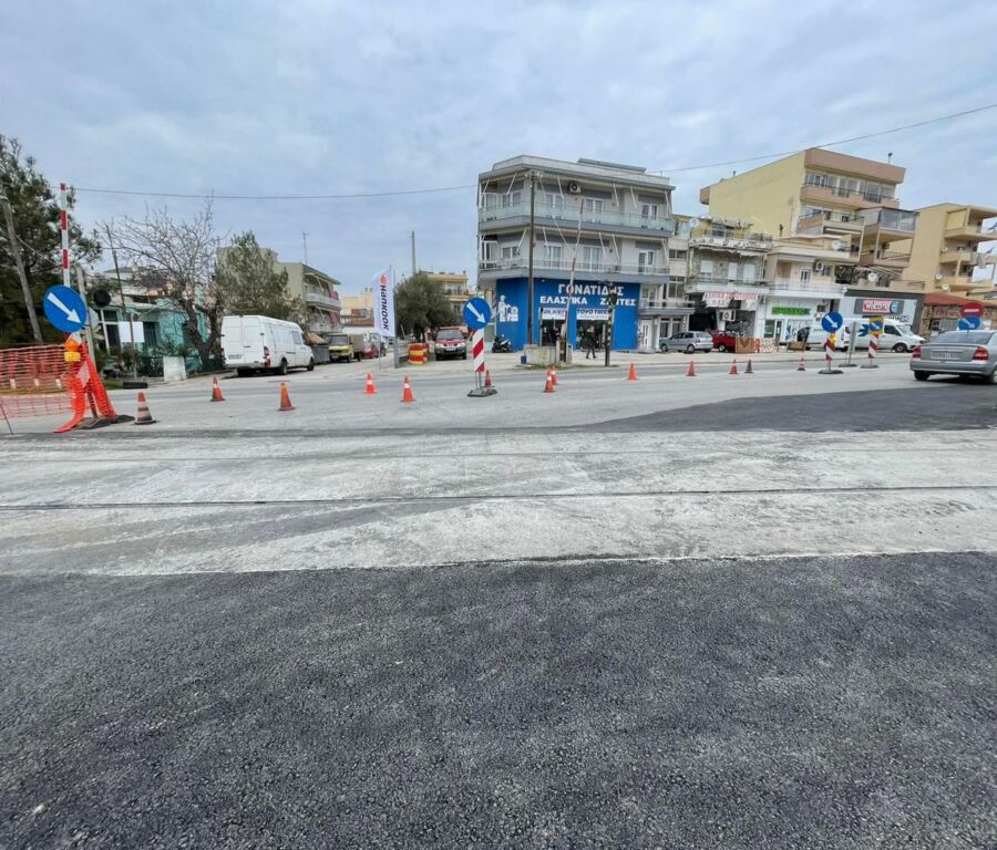 Δόθηκε στην κυκλοφορία η ισόπεδη διάβαση στην ανατολική είσοδο της ...