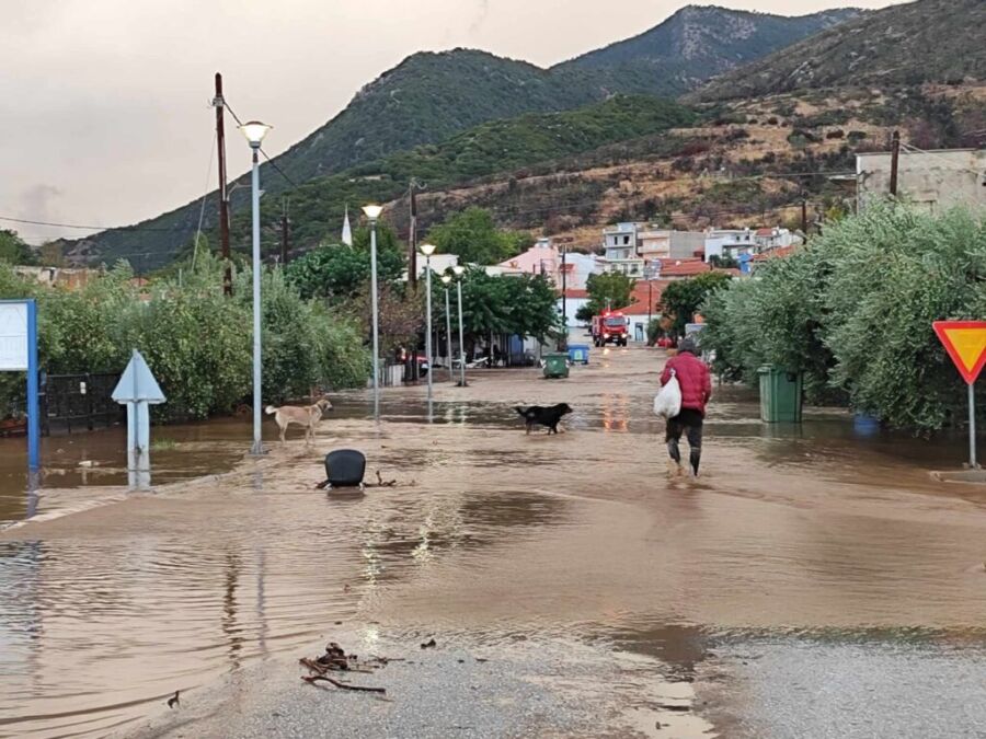 Ροδόπη: Σοβαρά προβλήματα από καταρρακτώδη βροχή - Η ΓΝΩΜΗ